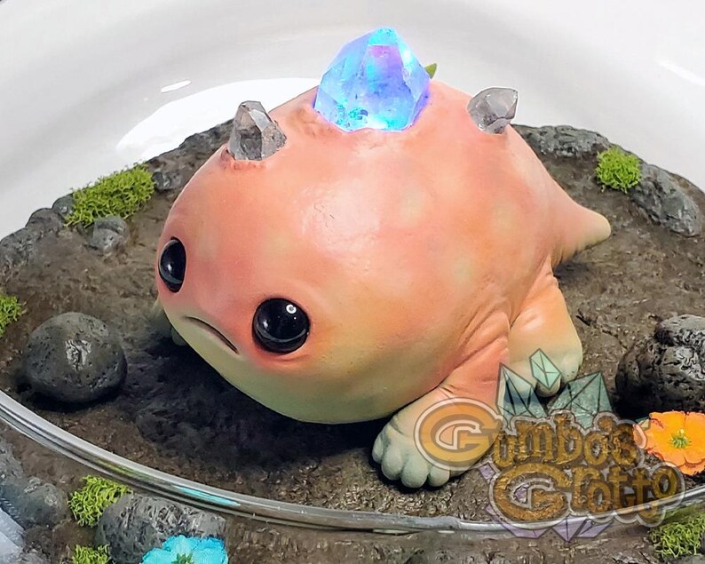 Scoosh Grotto Newt Figurine: Handmade Polymer Clay Fantasy Creature - Etsy