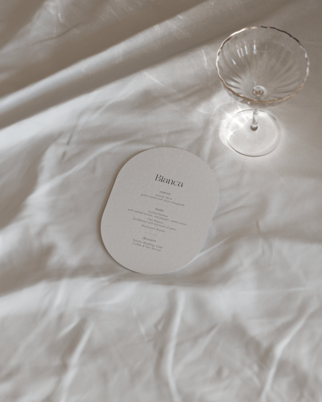 Double Arch Wedding Menus, Oval Menu Card, Guests Names on the Menus ...