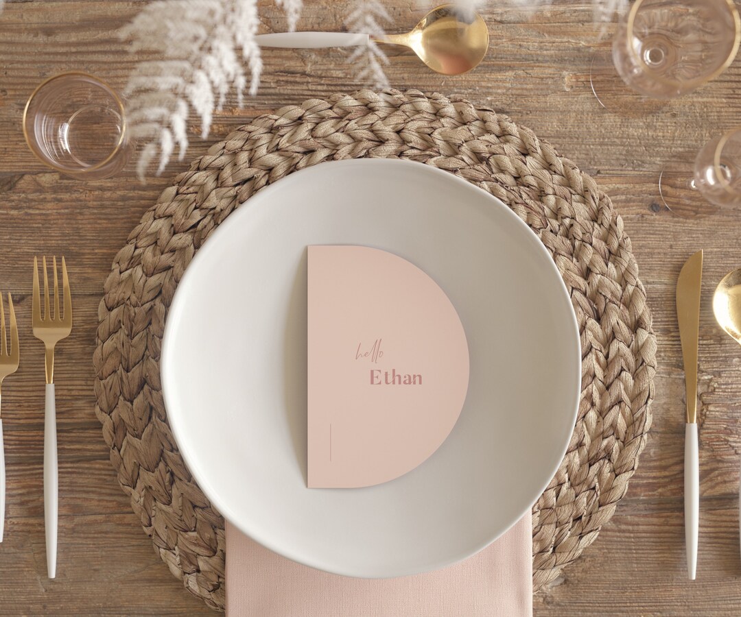 Wedding Menu Card With Guest Name, Minimalist Wedding Dinner Menu Card ...