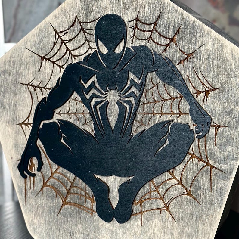 Spider-man Whiskey Decanter Set – Spider-man Drinkware Gift - Marvel ...