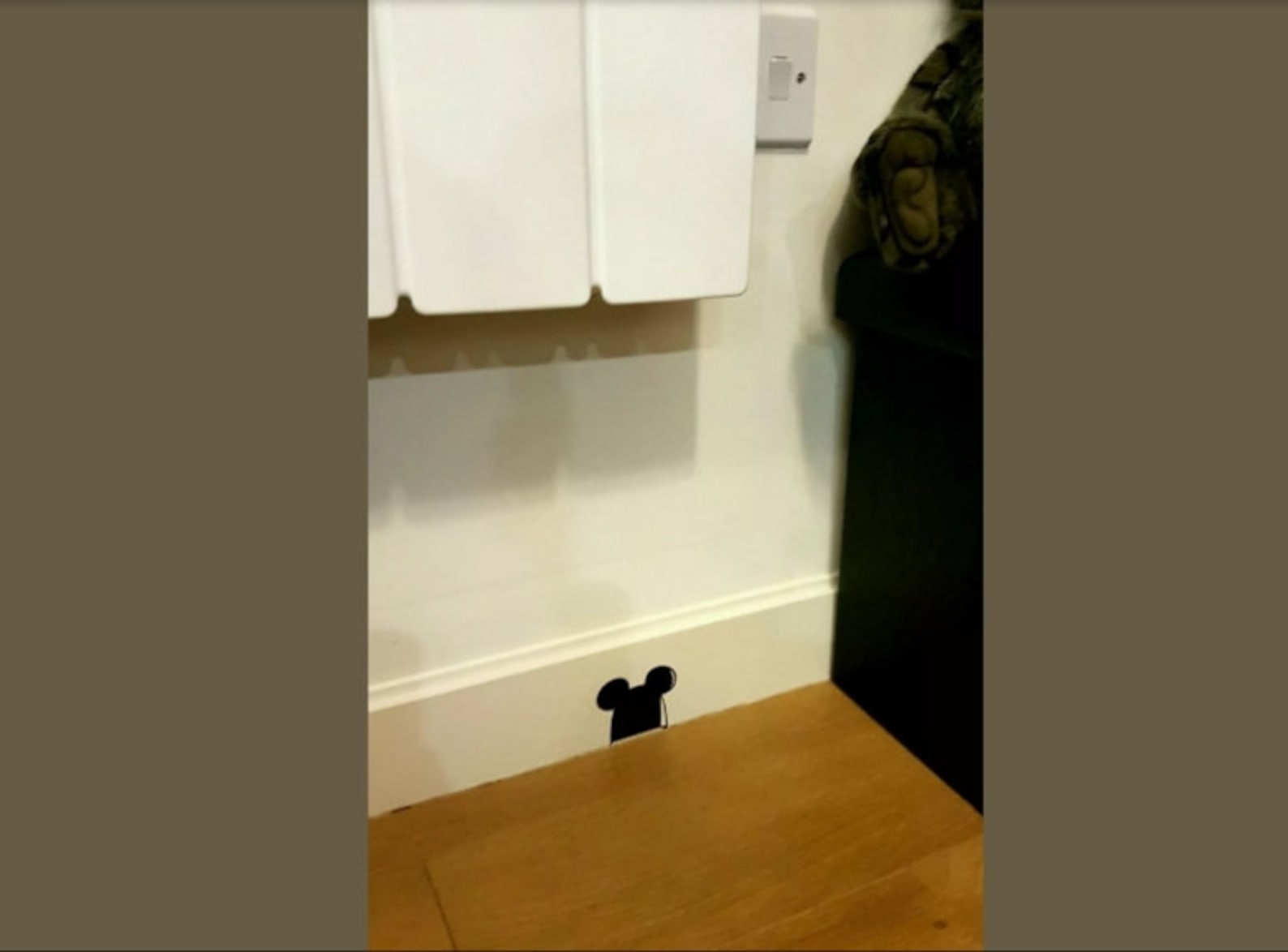 4x Mickey Ears Mouse Hole Vinyl Decal Sticker Disney | Etsy