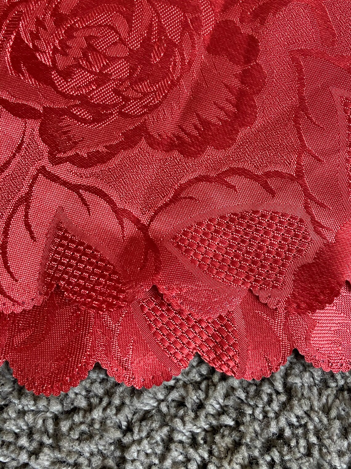 Vintage Large Round Rayon Damask Floral Rich Red Scalloped | Etsy