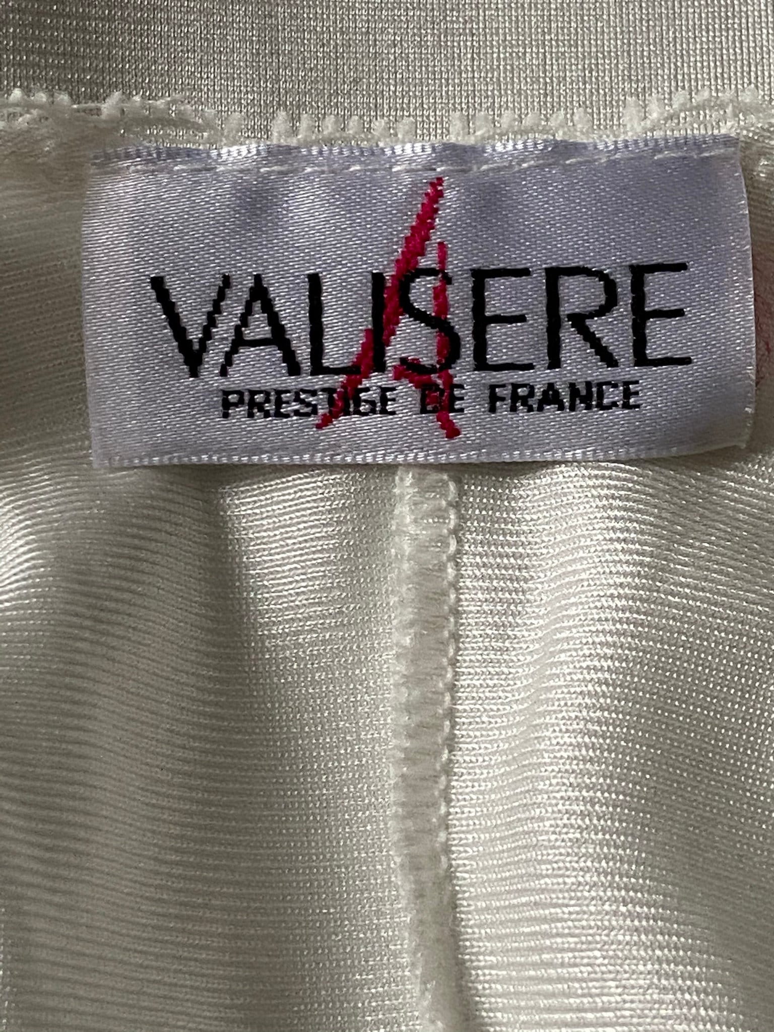 Lingerie féminine vintage Français VALISERE avec décolleté | Etsy