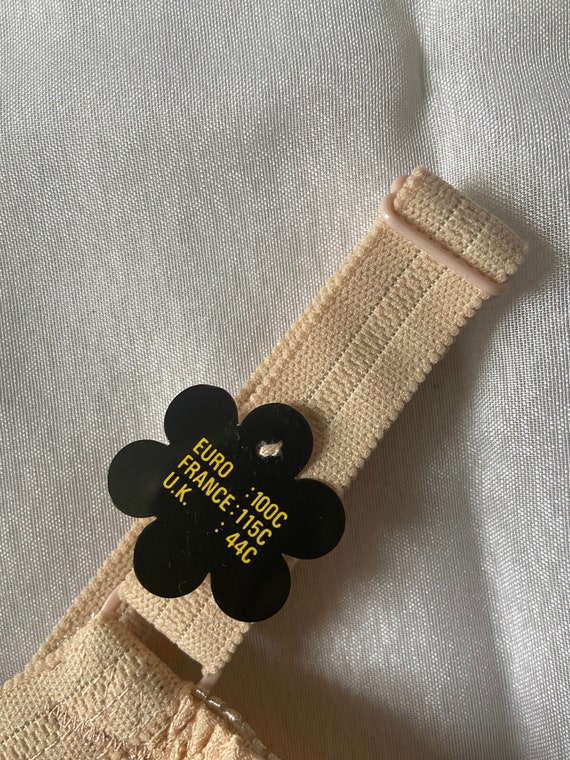 NOS - French DAMART Lace Lingerie Nude Full Support C… - Gem