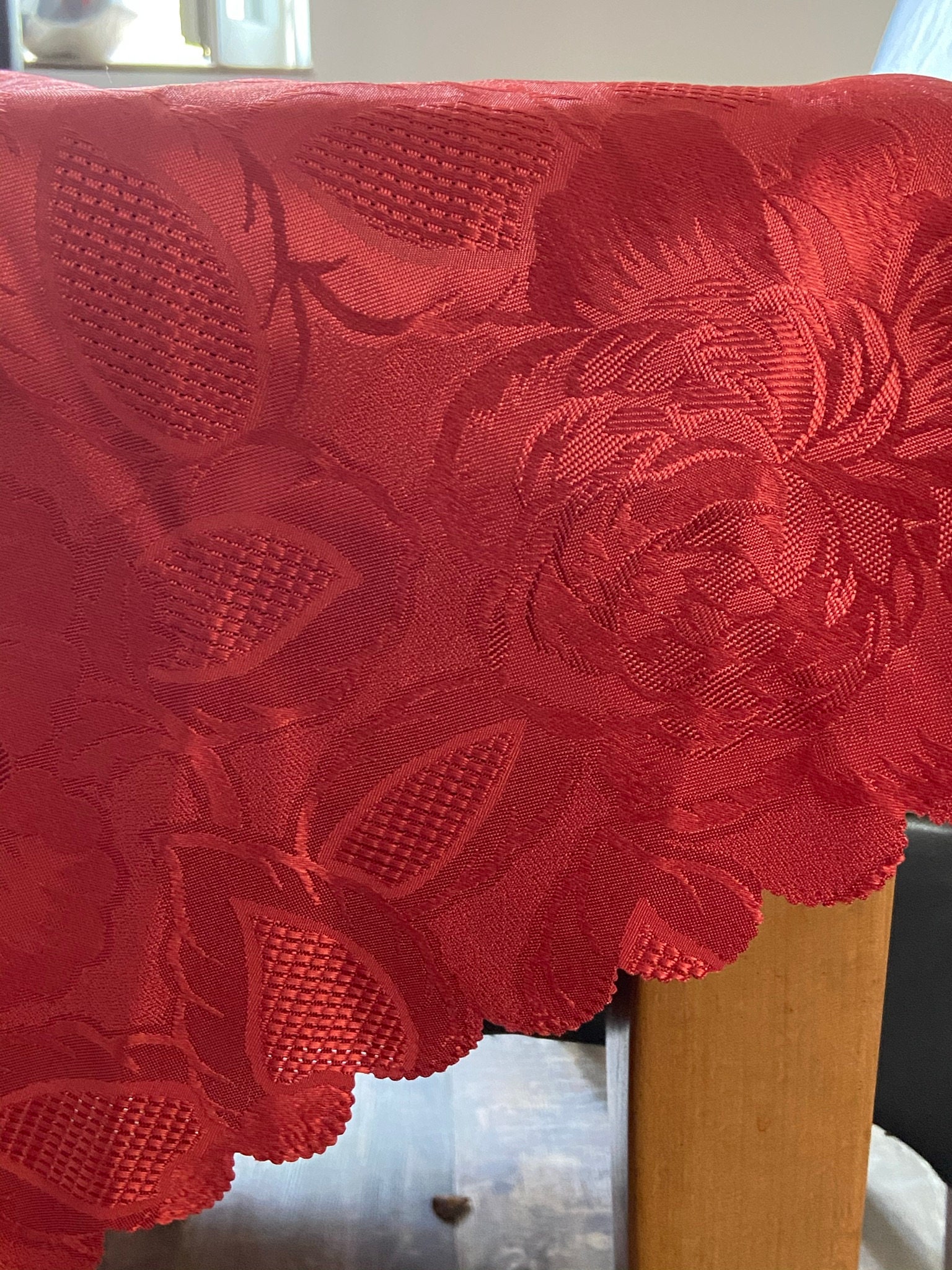 Vintage Large Round Rayon Damask Floral Rich Red Scalloped | Etsy