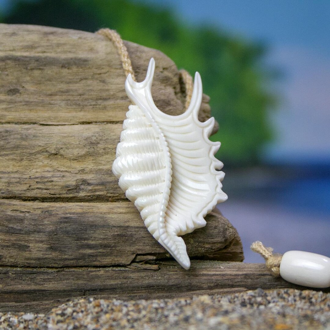 Conch Shell Necklace - Hand Carved by Bali Necklaces - Etsy