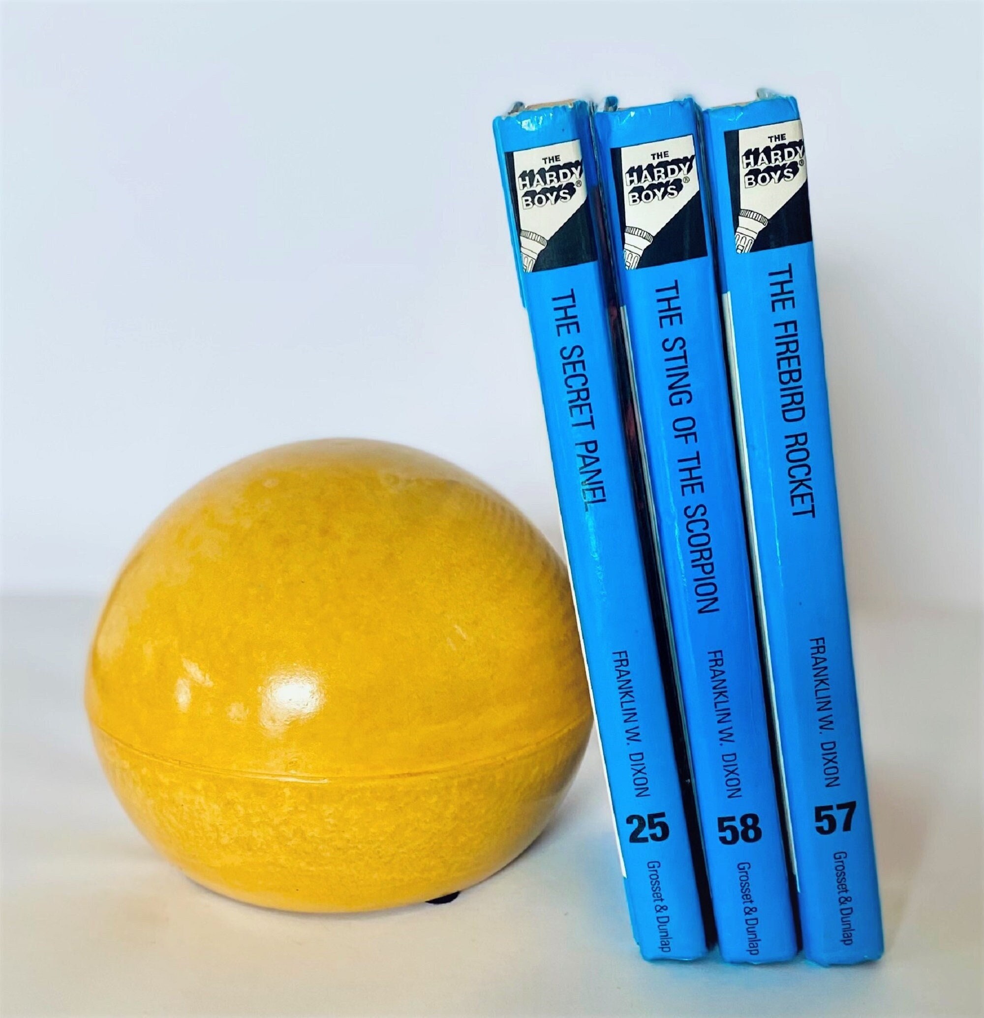Heavy Concrete Bookend 5 X 4.25 / Round Book End / Orb Book Stopper - Etsy