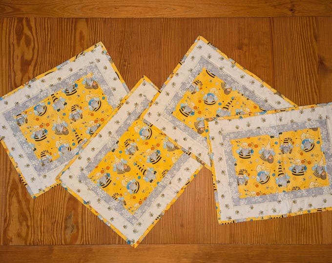 Set of 4 Cute Yellow Bees and Gnomes Place Mats, Pretty Spring Place ...