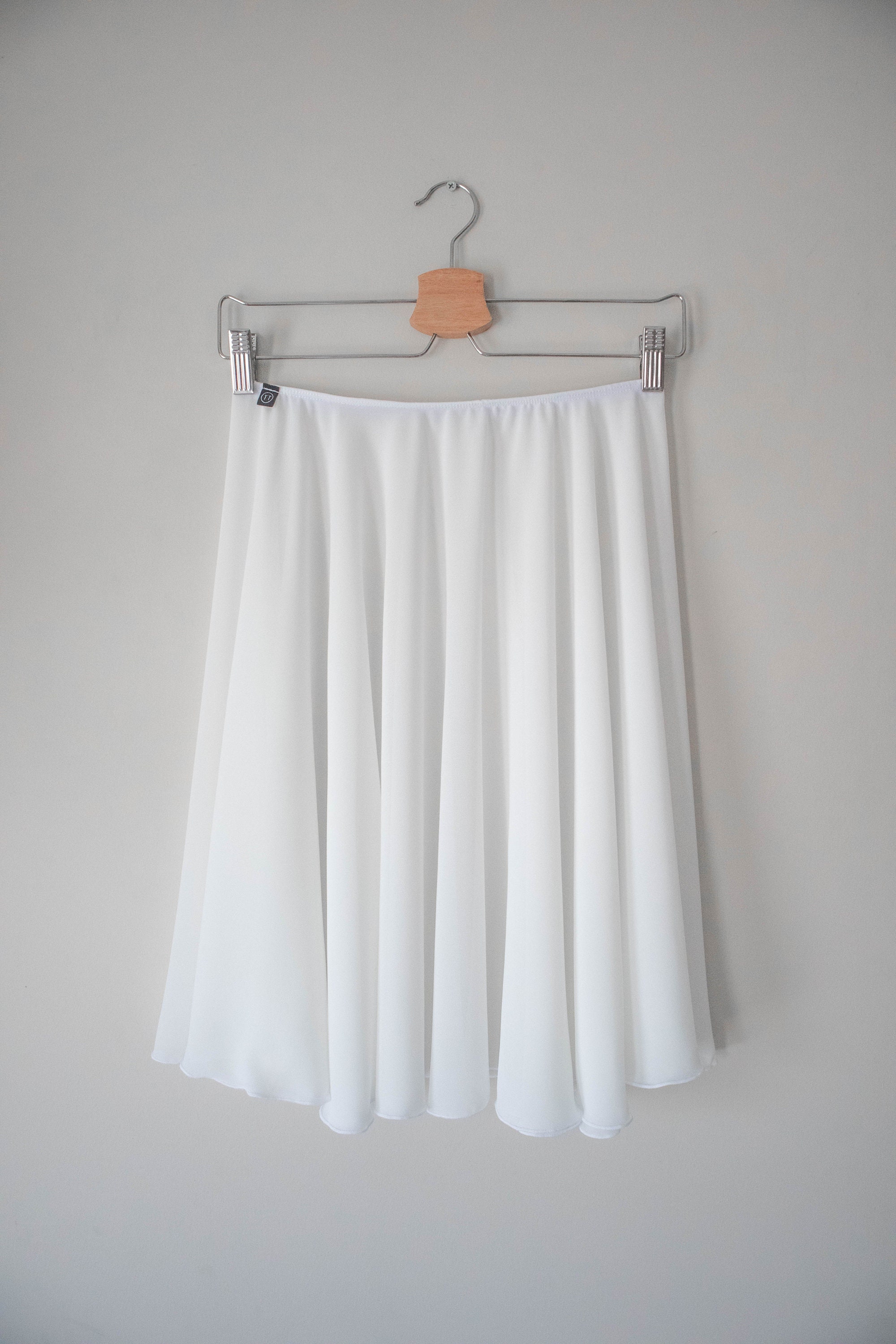 Classic 20 White Ballet Skirt White Polyester Chiffon Ballet Dress for ...