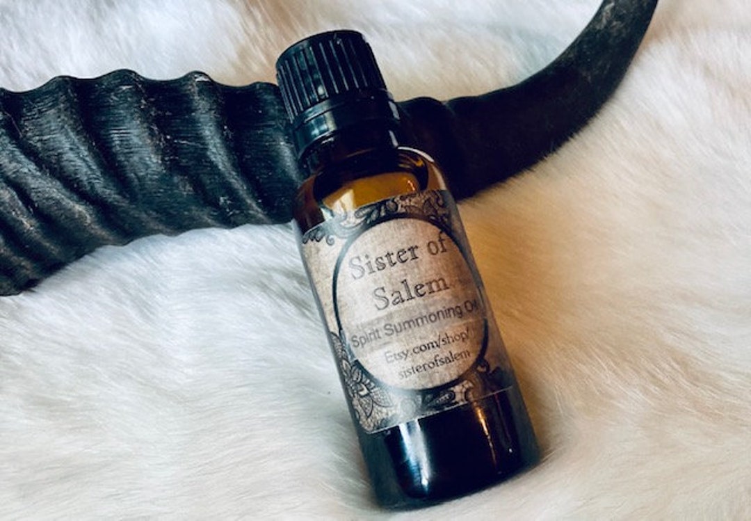 Spirit Summoning Oil - Seance - Witchcraft - Conjure - Ritual - Altar ...