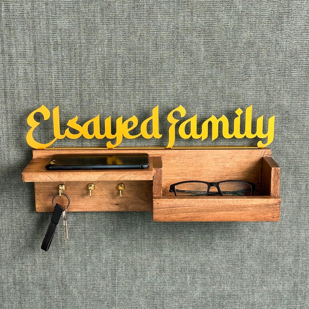 Family Key Holder for Wall Solid Walnut Key Rack Entryway Mail and Key ...