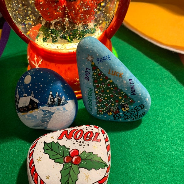 Christmas Painted Rocks - Etsy