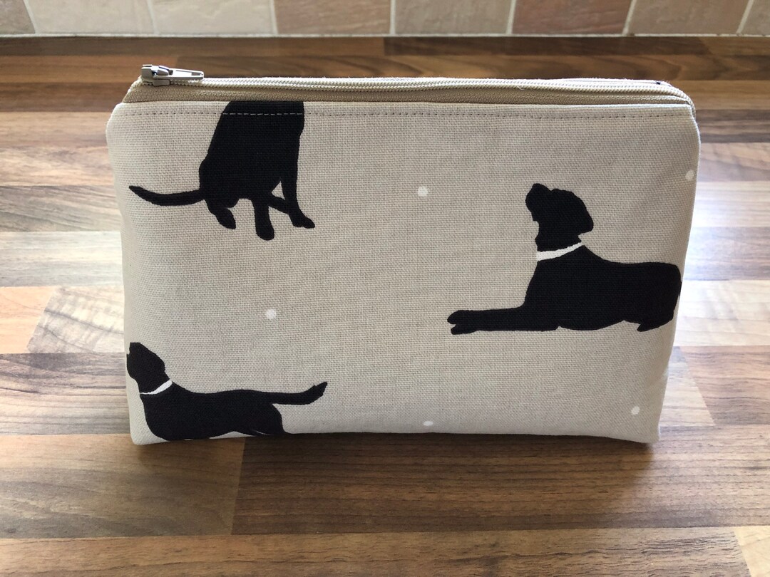 Black Labrador Zipper Pouch/makeup Bag, Padded - Etsy