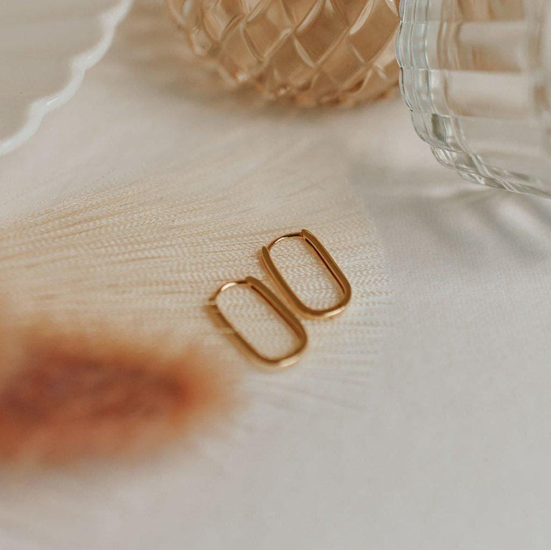 Avery Gold Hoops, 14k Gold Paperclip Earrings, Rectangle Huggie Hoops ...