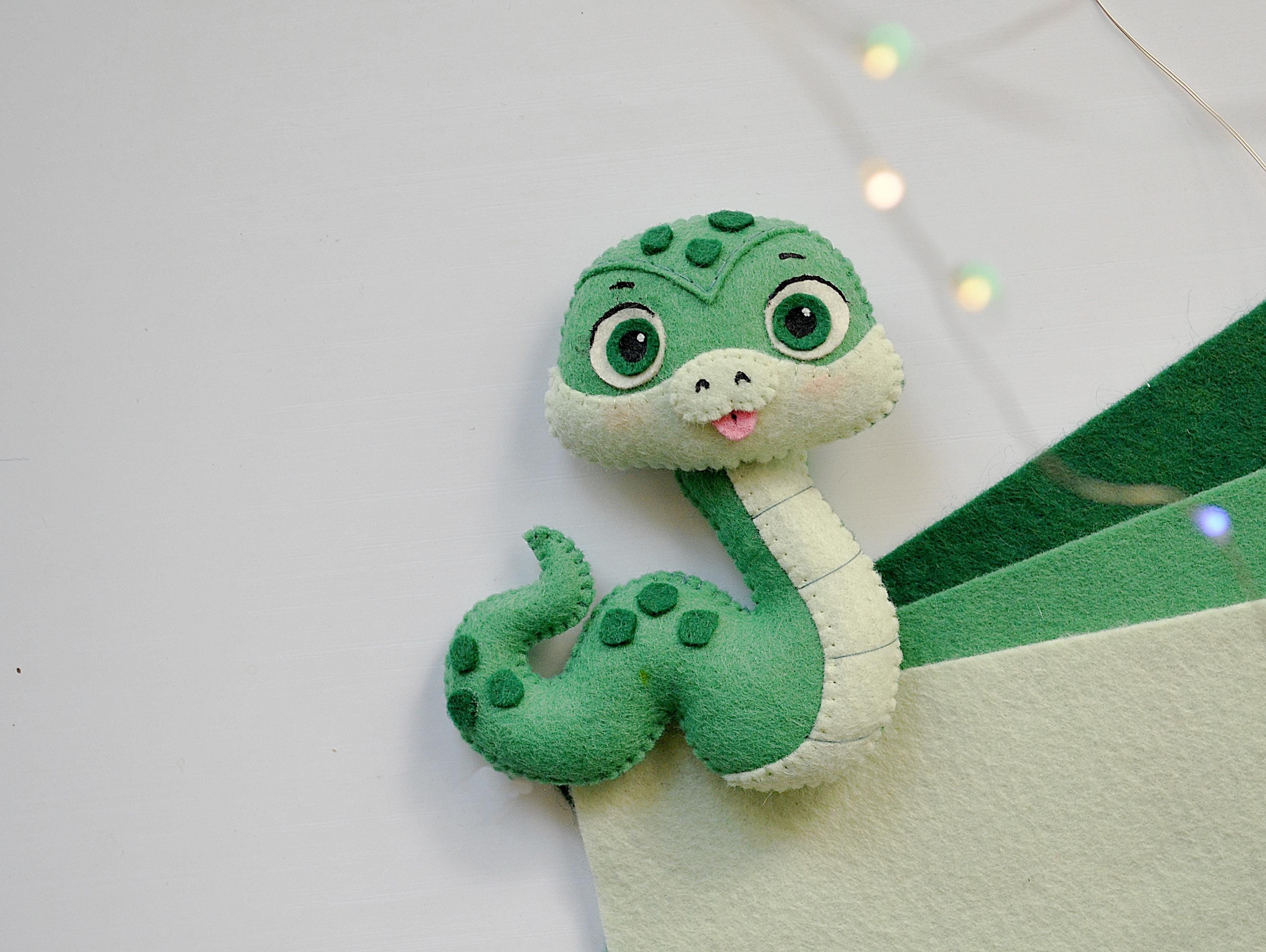 Snake Felt Pattern in PDF Format / Christmas Ornament Felt Pattern - Etsy