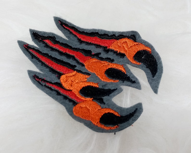 Aufnäher Kralle T-Rex Drache verschiedene - Etsy.de