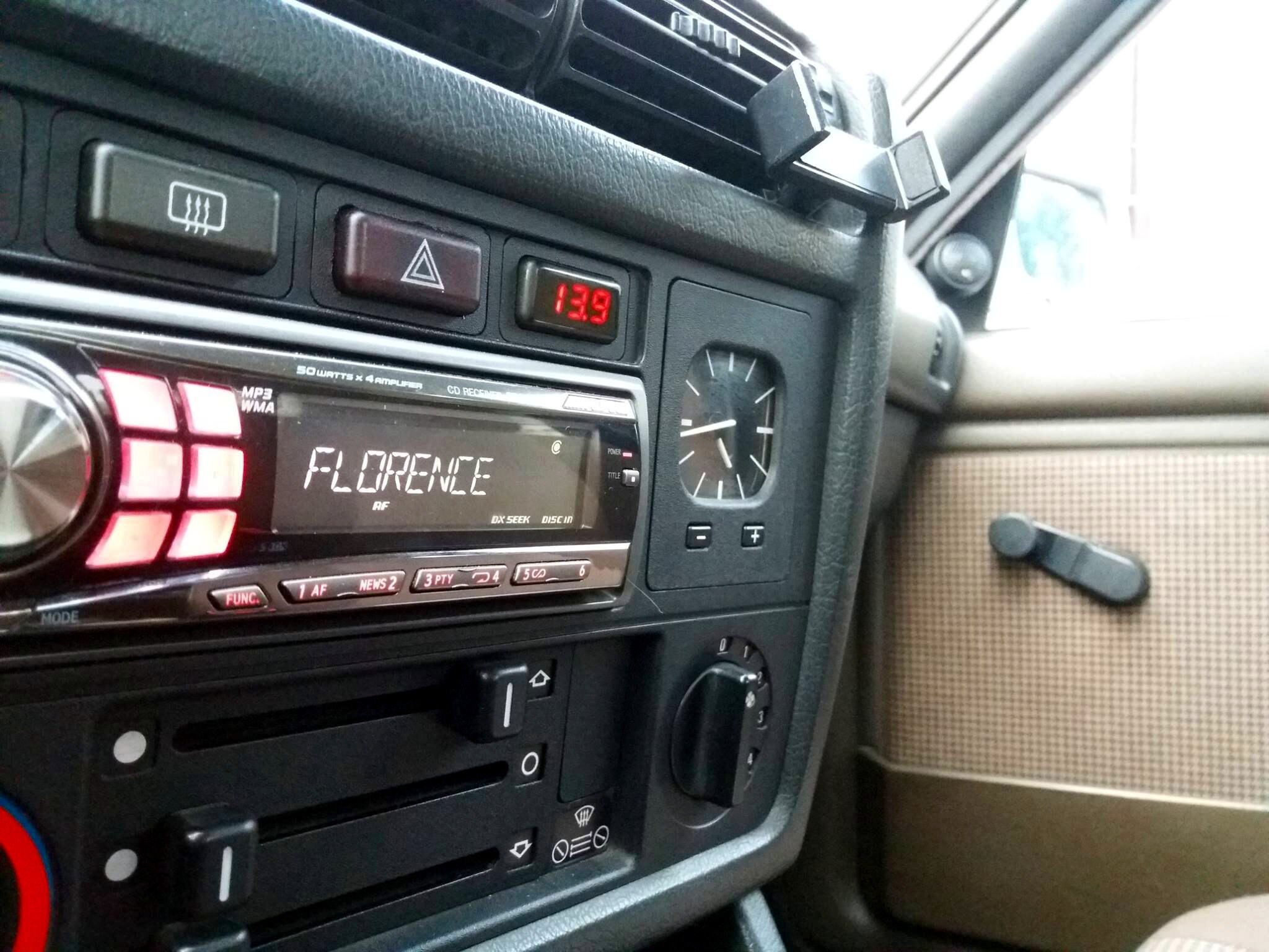 BMW E30 E24 E28 E34 Voltmeter Gauge - Etsy