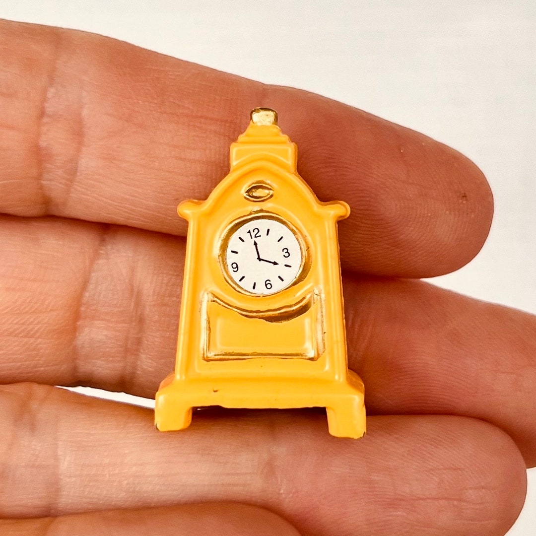 Mini Clock, Dollhouse Miniature - Etsy