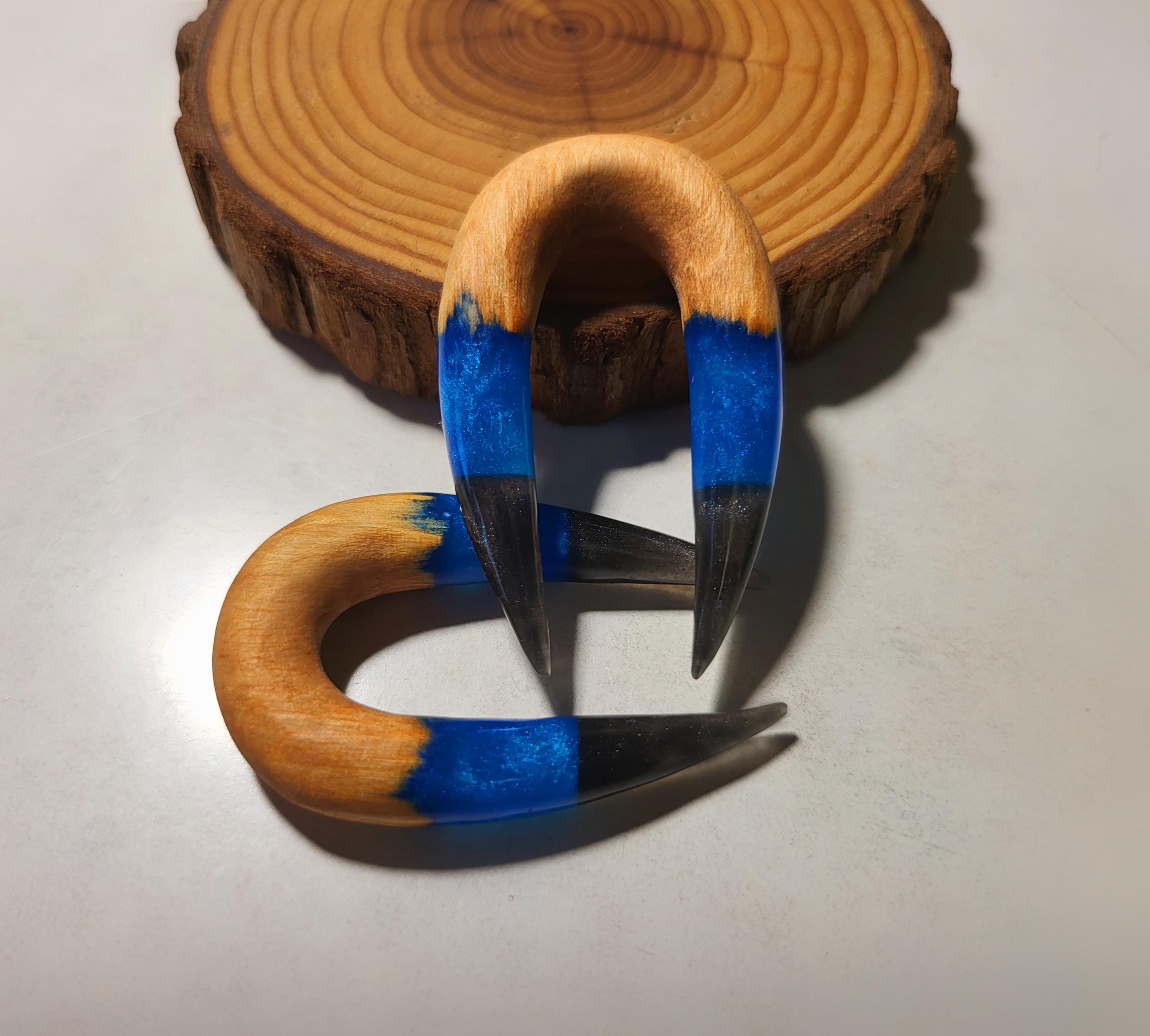 Handmade Hanger Ear Gauges: Wood Resin Horn Plugs, 2g (6mm) ~ 2 Inch ...