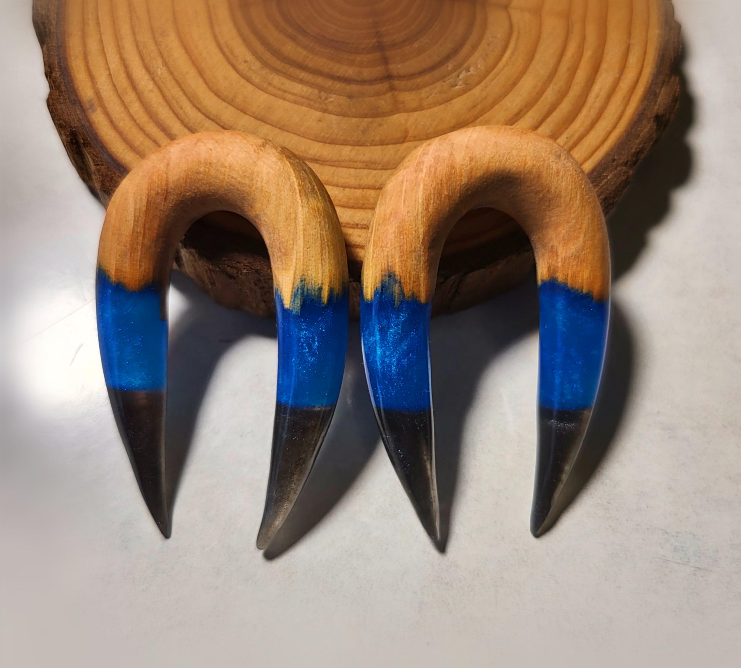 Handmade Hanger Ear Gauges: Wood Resin Horn Plugs, 2g (6mm) ~ 2 Inch ...