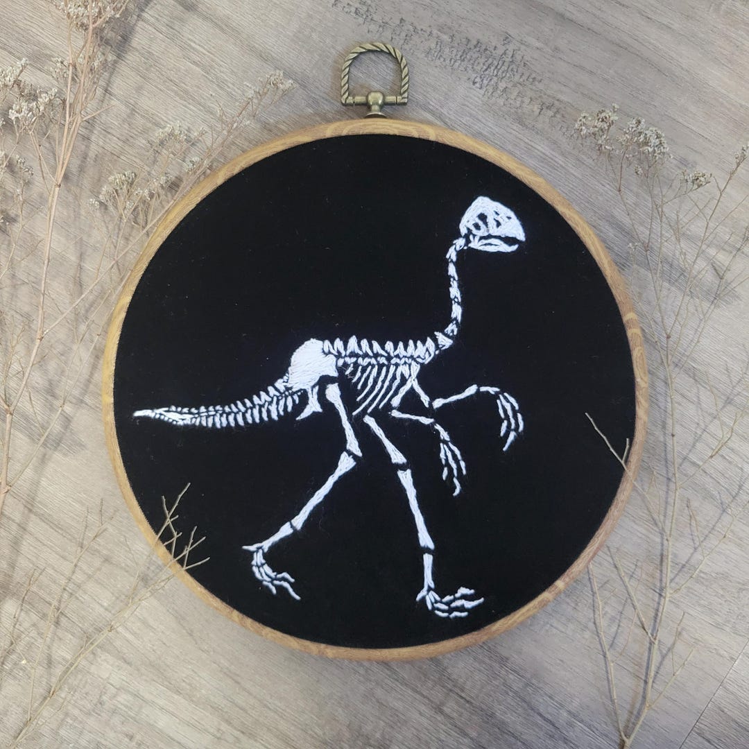 Chirostenotes Handmade Embroidery Art Piece, Dinosaur Fossil Art ...