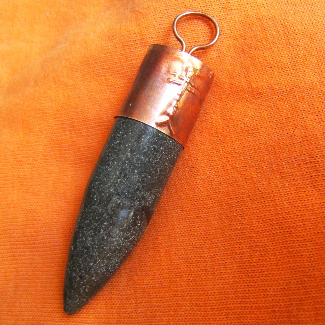 Bear Tooth Shape Tribal Pendant Cheyenne Dragonfly Motif Stonecopper ...
