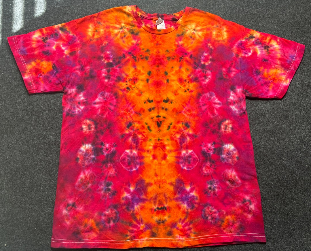 Tie Dye T Shirt, Hippie Style, Kenney Style Tie Dye, Groovy Psychedelic ...