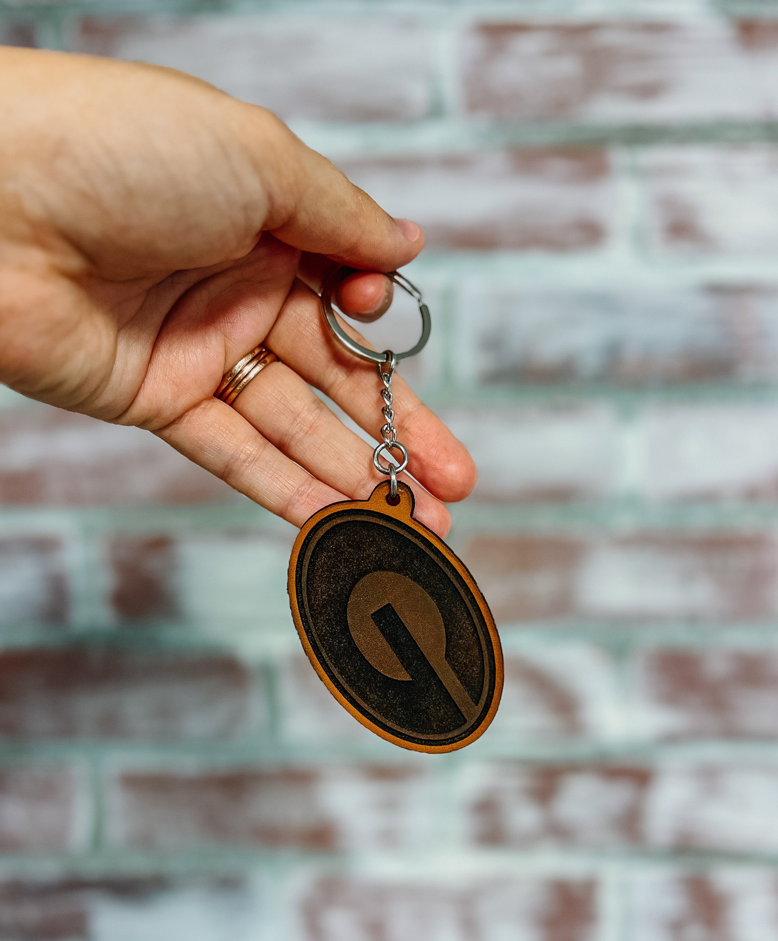 Georgia Bulldogs g Icon Leather Keychain High Quality, Laser-cut Design ...