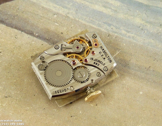 Vintage 1946 HAMILTON ROSS, Stunning Olive Green Dial… - Gem