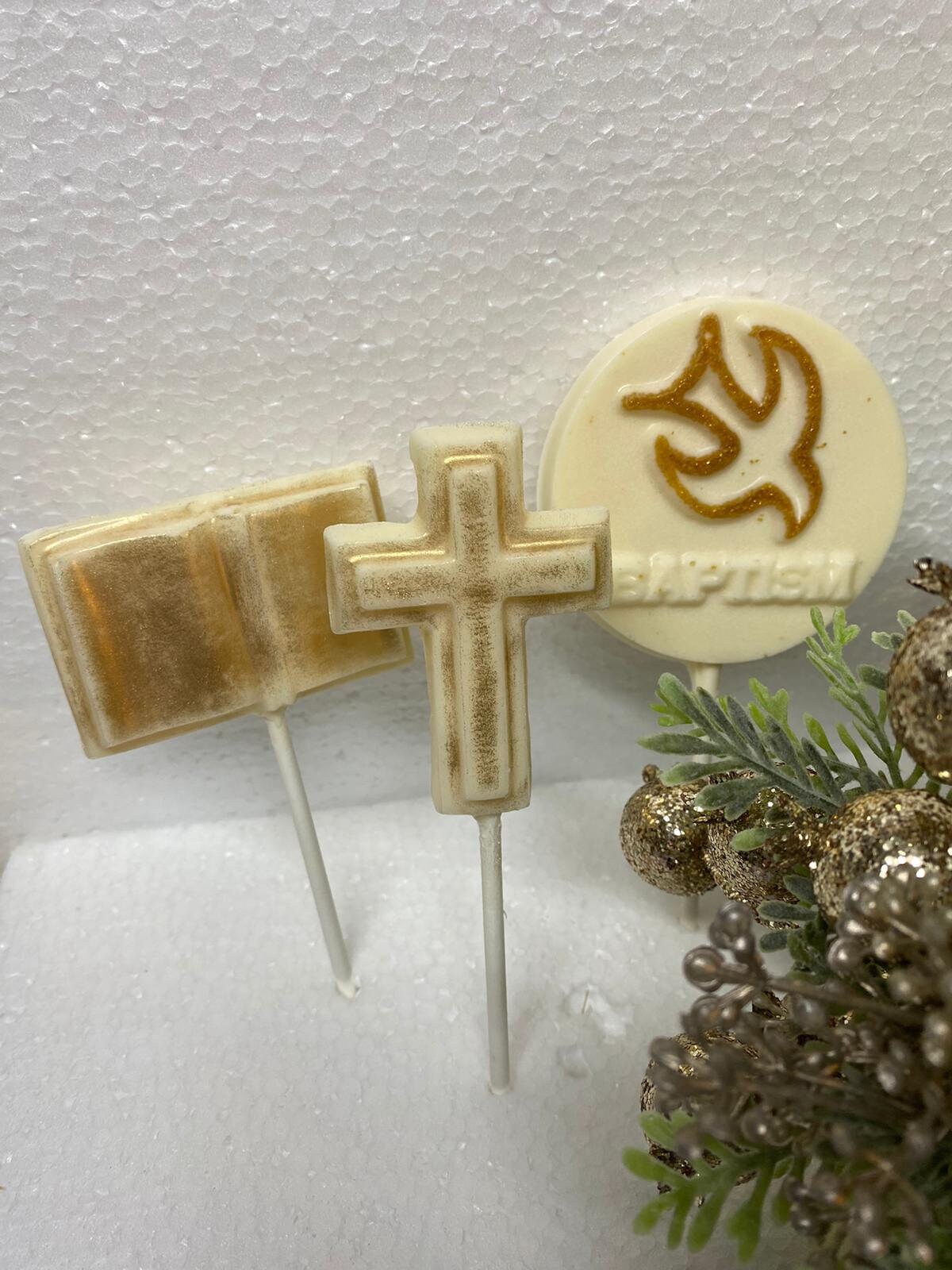Elegant First Communion Chocolate Lollipops