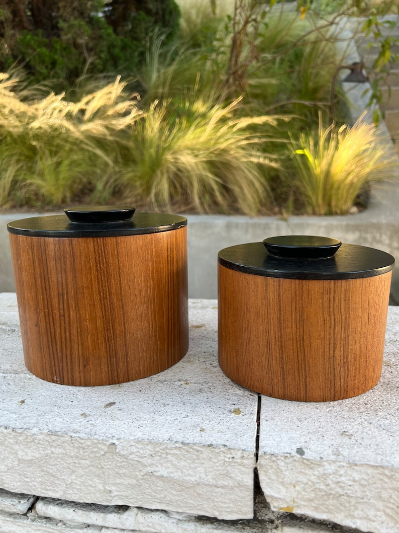 Set of Vintage Nesting Containers - Etsy