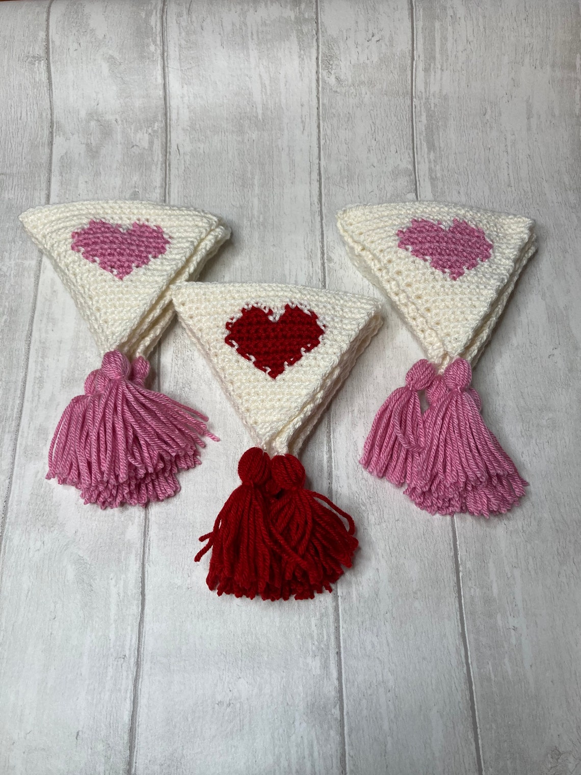 PDF DIGITAL DOWNLOAD Crochet Pattern - Crochet Love Heart Bunting, Love ...