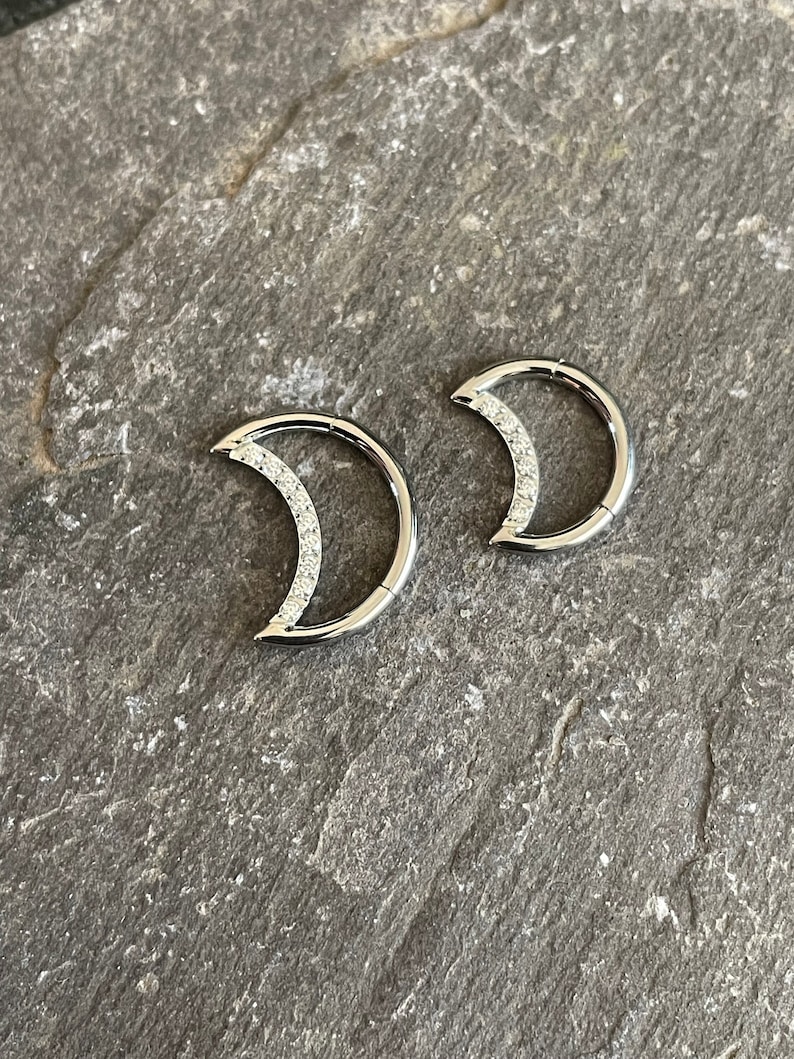 Moon Crescent Zircon Gem Clicker Stainless Steel Septum Ring Daith ...