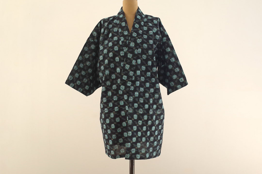 Kimono, Kasuri, Noragi, Haori, Japanese Work Wear, Vintage Japanese ...