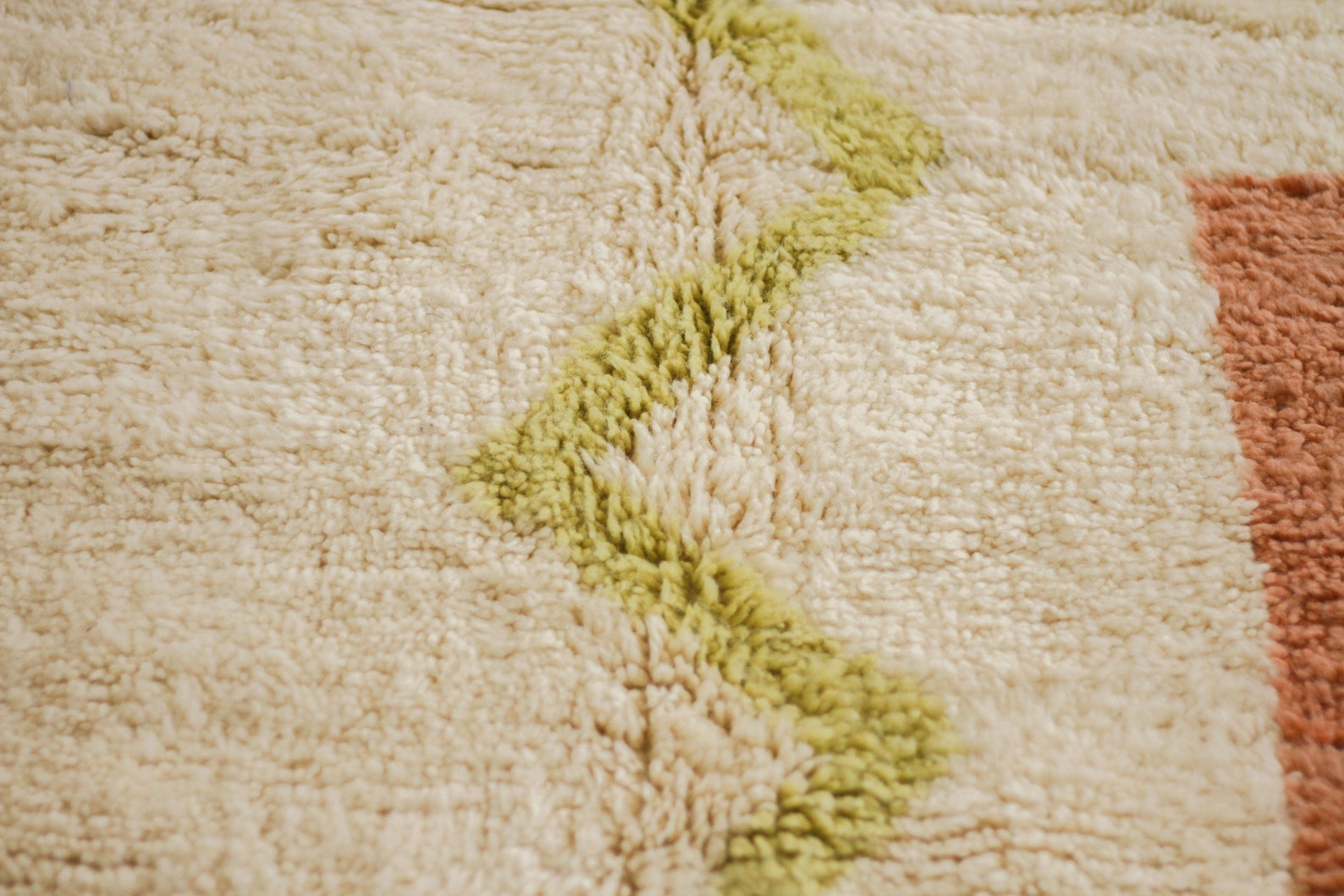 Colorful Moroccan Area Rug Pink Beni Ourain Rug for Living Room Mid ...