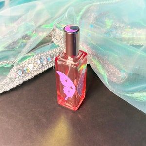 Moon Flower Fairy Perfume - Moonflower, Pear, Woodsy Musk, and Amber ...