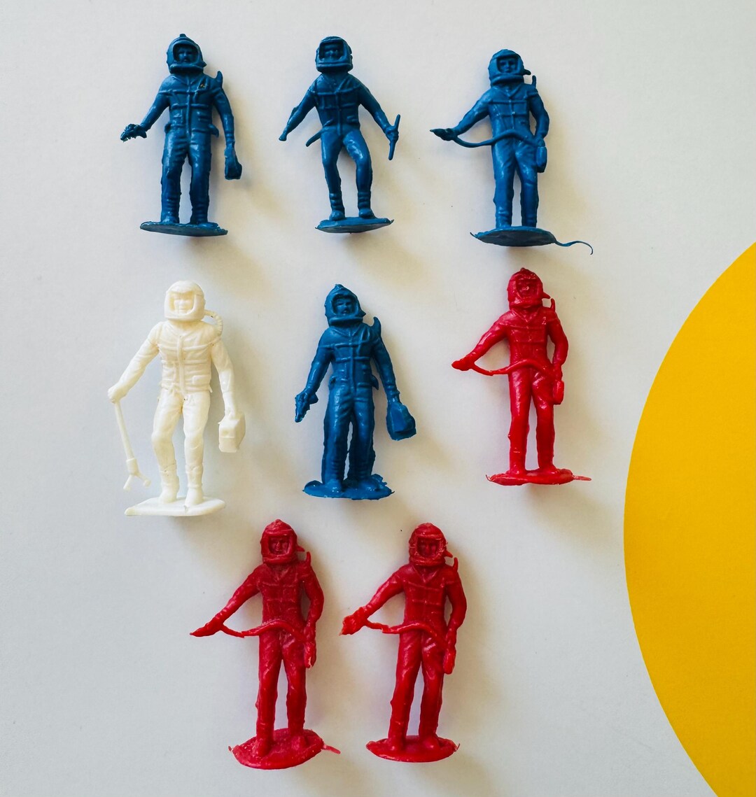 Vintage 1980s Astronaut Spaceman Plastic Figures - Etsy