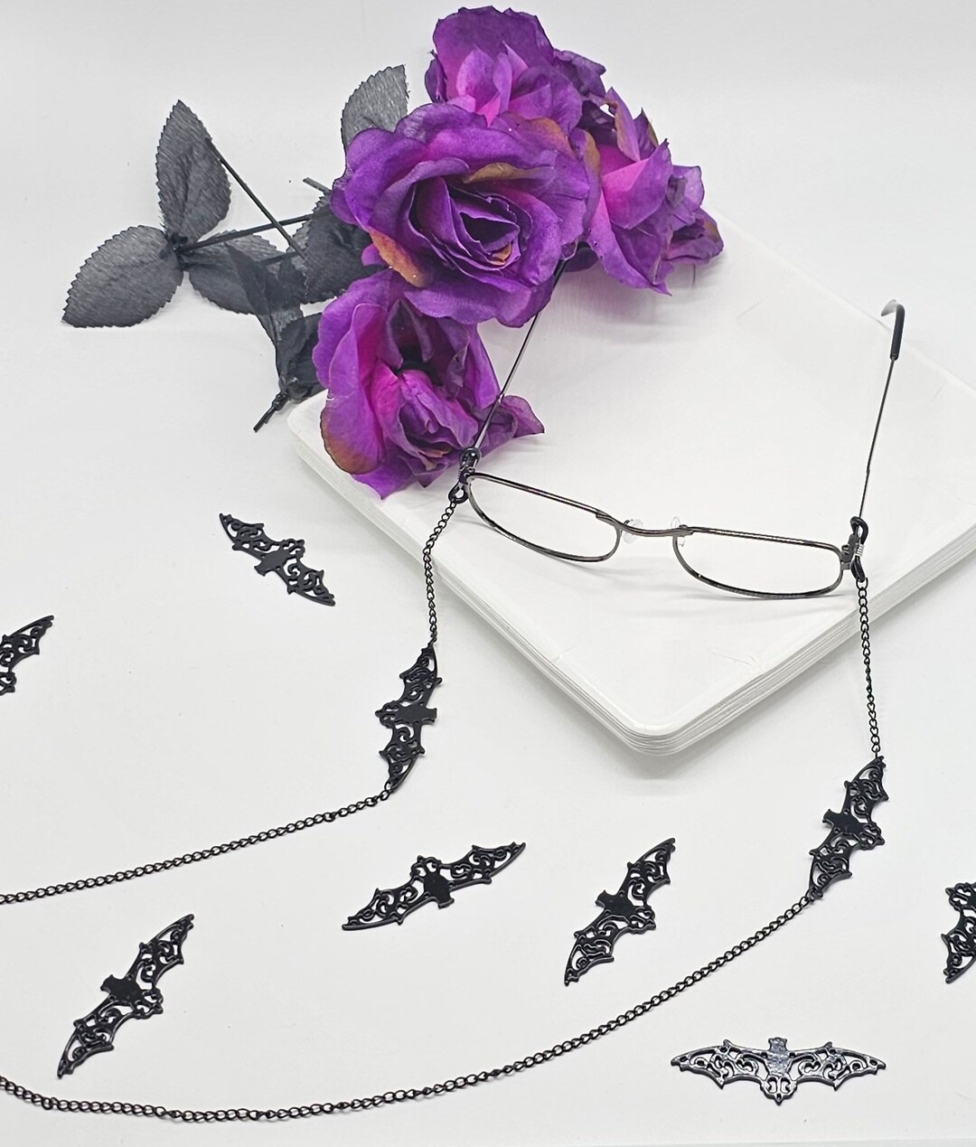 Glasses Chain- Gothic Bats Chain - Etsy