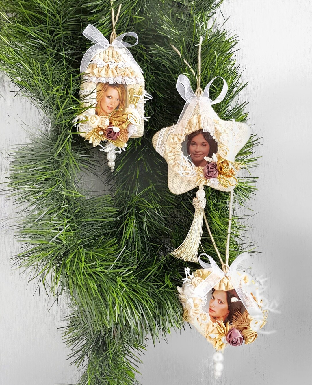 Personalized Christmas Photo Frame Set of 3. Ivory Christmas Tree ...