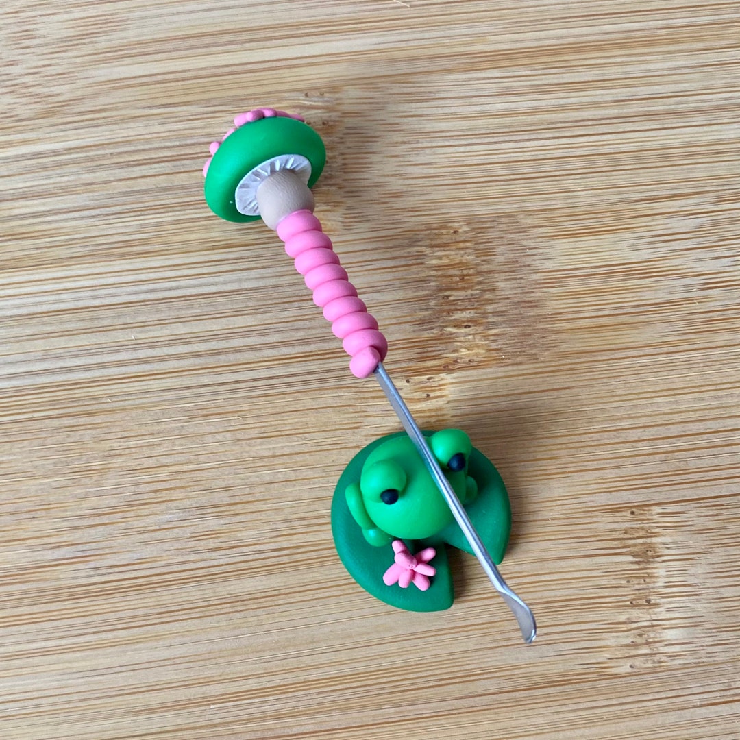 Frog Stand and Mushroom Tool - Etsy