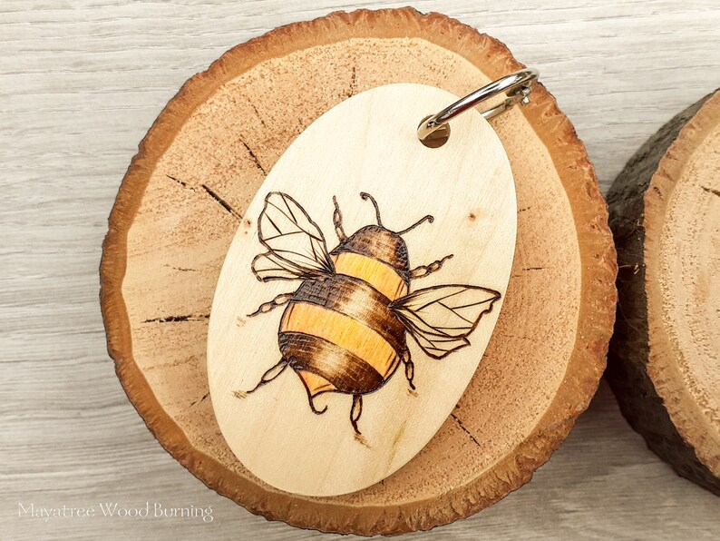 Bumble Bee Pyrography Key Ring Wood Burned Key Chain - Etsy UK