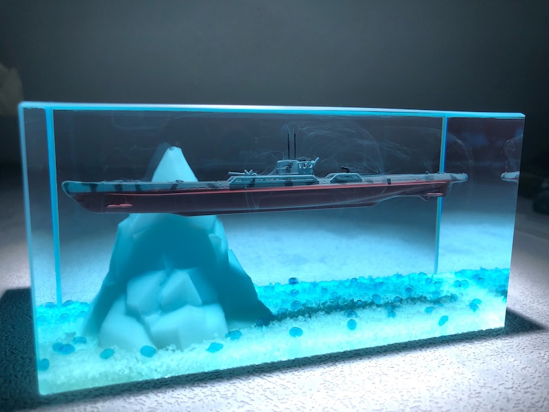 Submarine Aquatic Resin Diorama Nightlight Submarine Resin - Etsy