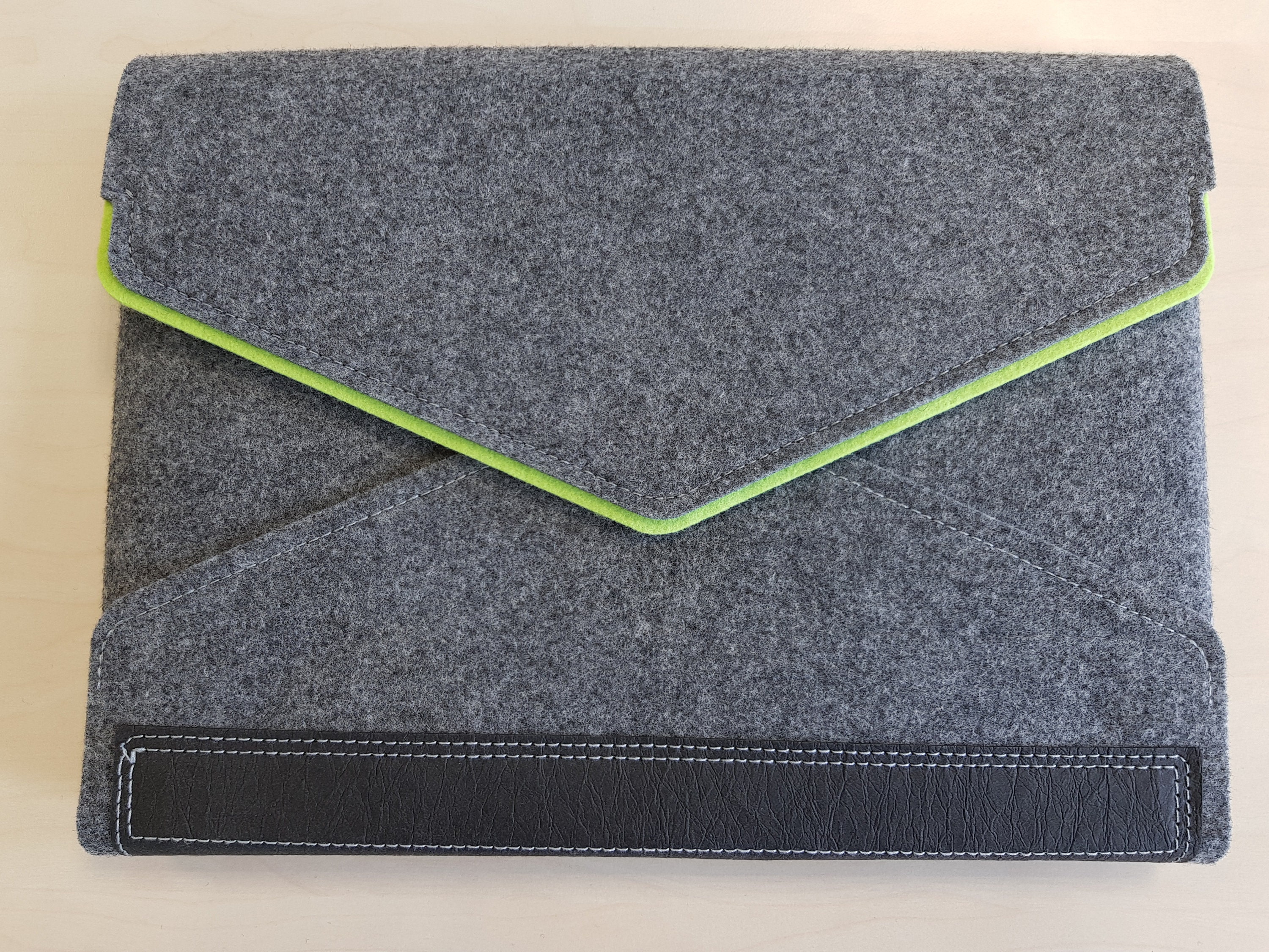 Laptoptasche FILZ für bis zu 14" Notebook Netbook Ultrabook 330 x 235 x ...