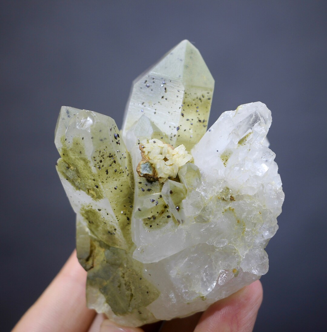 Natural Quartz With Rare Anatas Inclusion, Rare Anatas Specimen, Quartz ...
