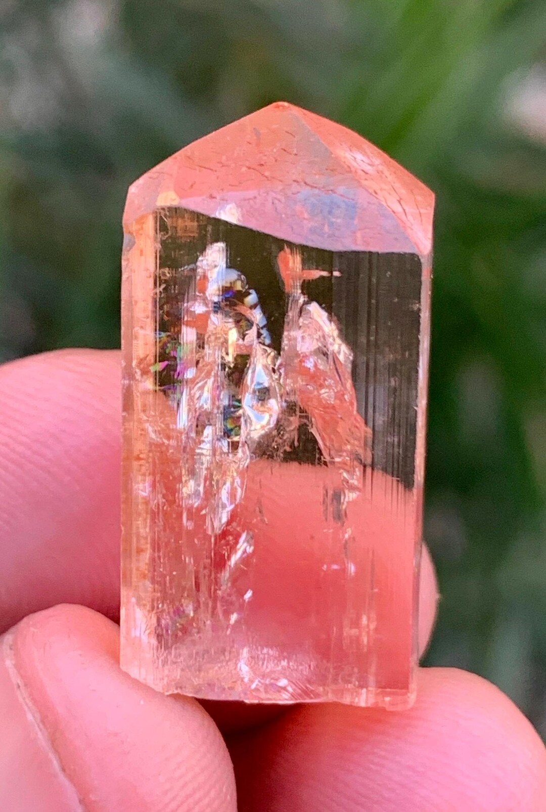 Natural Imperial Colour Fluorescent Rainbow Inclusion Transparent Topaz ...