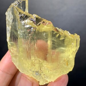 Natural Yellow Colour Transparent Rare Mountain Shape Fluorescent ...