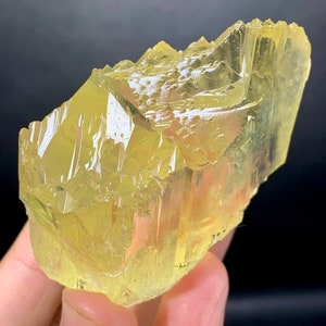 Natural Yellow Colour Transparent Rare Mountain Shape Fluorescent ...