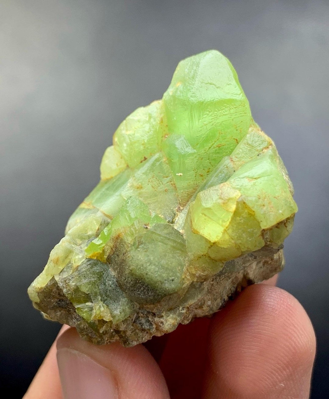 Natural Green Colour Peridot Crystal Specimen, Green Peridot Specimen ...