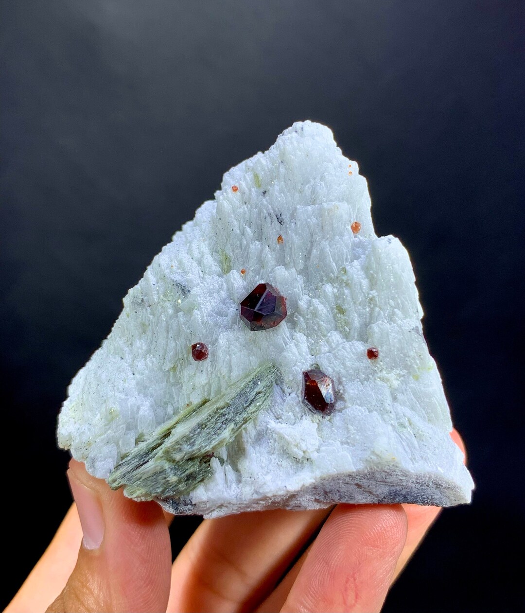 Natural Red Colour Garnet Crystal on Matrix Red Garnet Specimen, Rare ...