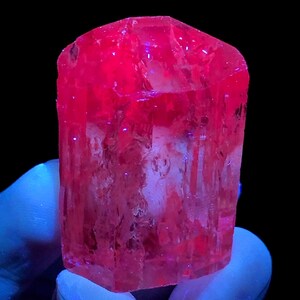 Natural Imperial Colour Fluorescent Rainbow Inclusion Transparent Topaz ...